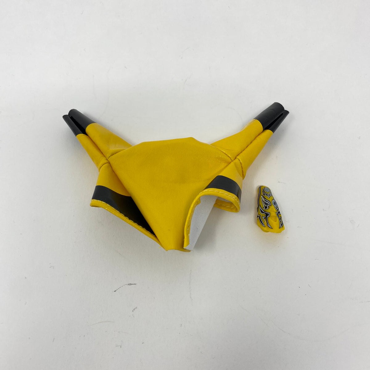 Andrade Yellow Jacket with Mask – FIGURE GIANT