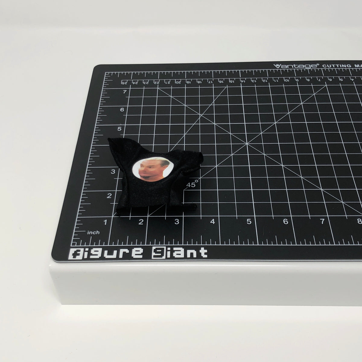 James Ellsworth Shirt – FIGURE GIANT